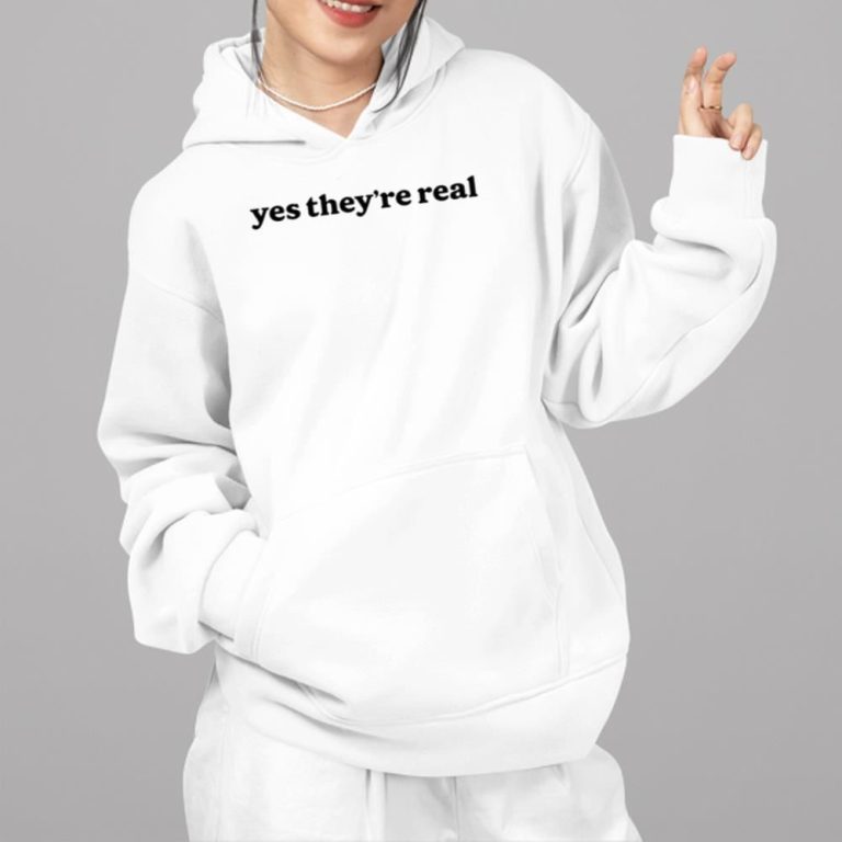 Paige Spiranac Yes They're Real Shirt - Grishko.com